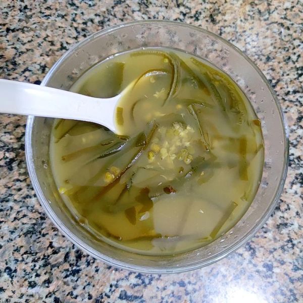 海带绿豆粥的做法大全_绿豆海带粥怎么煮最解暑-第1张图片-山城妙识