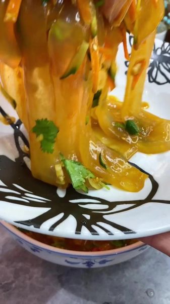 拉皮怎么做好吃_家常拉皮做法大全-第2张图片-山城妙识