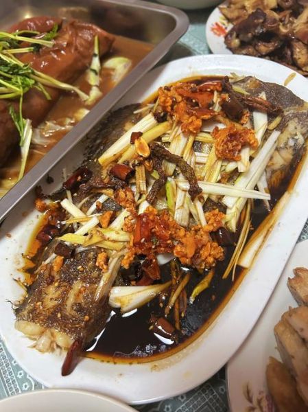 清蒸鲽鱼怎么做好吃_清蒸鲽鱼蒸几分钟才嫩-第3张图片-山城妙识