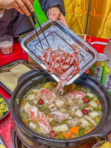 水煮羊肉卷怎么做_水煮羊肉卷怎么做好吃-第1张图片-山城妙识