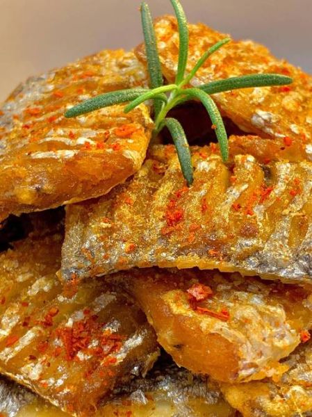 煎带鱼段怎么不粘锅_家常做法窍门-第2张图片-山城妙识