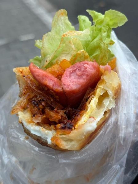 鸡蛋灌饼怎么做_鸡蛋灌饼面糊比例是多少-第2张图片-山城妙识 鸡蛋灌饼怎么做_鸡蛋灌饼面糊比例是多少-第2张图片-山城妙识