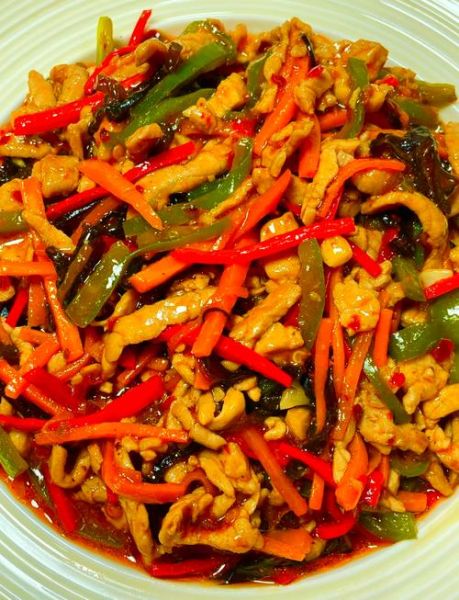 鱼香肉丝怎么做才正宗_鱼香肉丝的家常做法大全-第1张图片-山城妙识