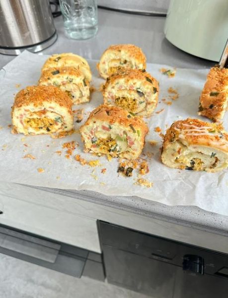 香葱肉松面包怎么做_为什么面包不松软-第1张图片-山城妙识