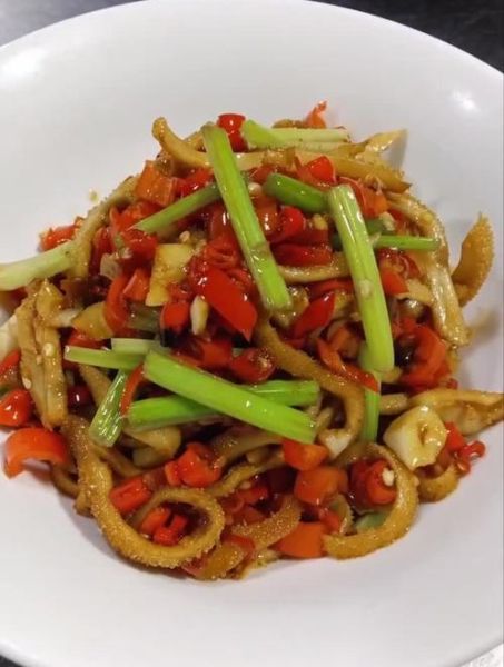 爆炒羊肚丝怎么做才脆嫩_正宗爆炒羊肚丝的做法-第3张图片-山城妙识