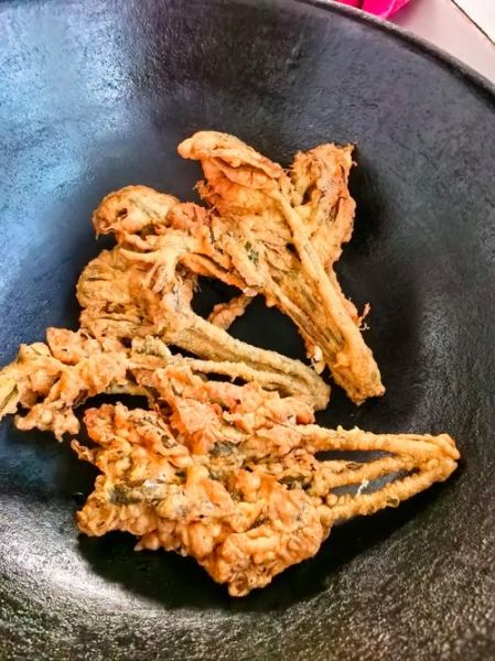 腌好的香椿怎么吃_腌香椿的家常做法-第2张图片-山城妙识