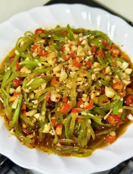 青笋怎么凉拌好吃_青笋凉拌要不要焯水-第1张图片-山城妙识 青笋怎么凉拌好吃_青笋凉拌要不要焯水-第1张图片-山城妙识