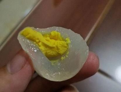 鸽子蛋煮几分钟才熟_鸽子蛋煮多久不裂-第3张图片-山城妙识