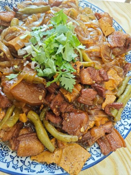 烩菜的家常做法_烩菜怎么做才好吃-第1张图片-山城妙识