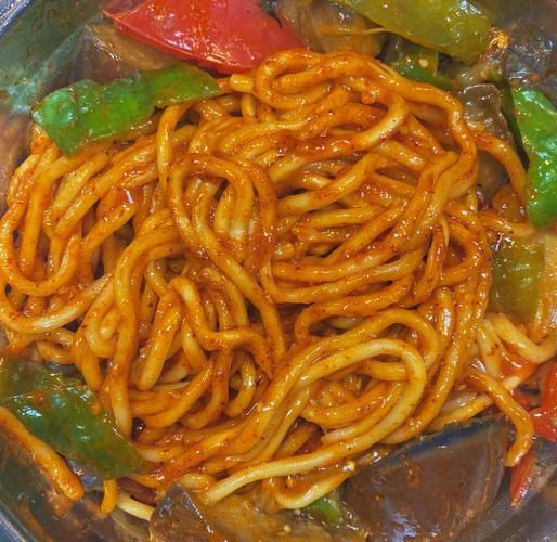 茄子面条怎么做_茄子面条热量高吗-第1张图片-山城妙识 茄子面条怎么做_茄子面条热量高吗-第1张图片-山城妙识