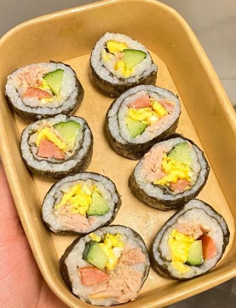 金枪鱼寿司怎么做_金枪鱼寿司怎么做好吃-第1张图片-山城妙识