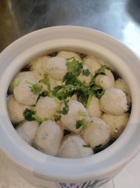 鱼丸怎么做才嫩_鱼丸滑嫩技巧-第3张图片-山城妙识