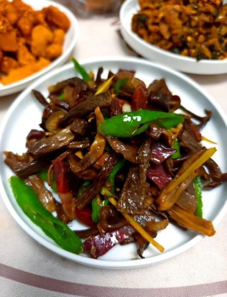 干松茸怎么吃最好_干松茸泡发多久-第1张图片-山城妙识