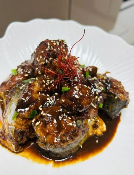 红烧鲅鱼怎么做好吃又简单_红烧鲅鱼的家常做法-第1张图片-山城妙识