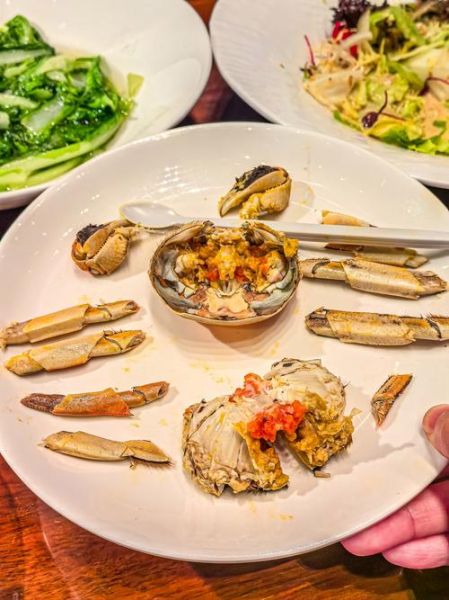 吃螃蟹的正确吃法_如何优雅拆蟹-第1张图片-山城妙识