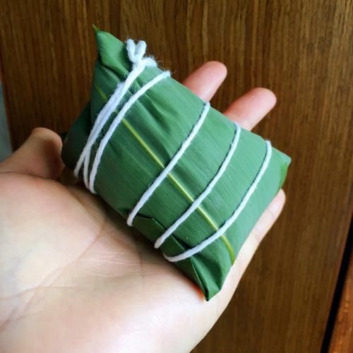 香菇肉粽子怎么做_香菇肉粽子配料有哪些-第1张图片-山城妙识