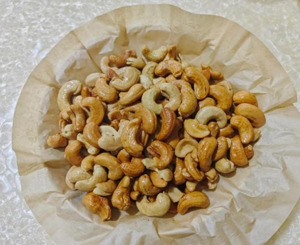 腰果怎么炸才香酥_白糖腰果做法-第1张图片-山城妙识