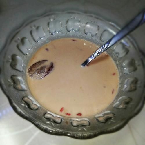 酸奶加红糖能减肥吗_酸奶加红糖的功效与作用-第1张图片-山城妙识