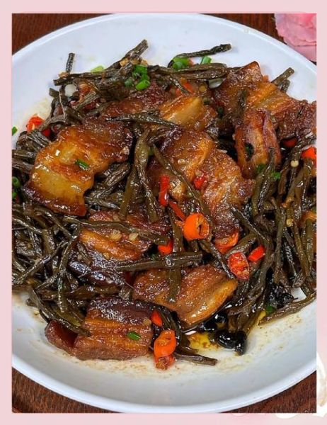 五花肉烧豆角怎么做好吃_五花肉烧豆角做法窍门-第3张图片-山城妙识