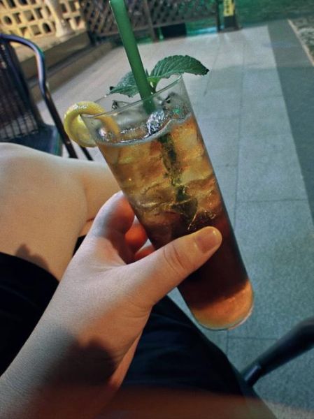 长岛冰茶视频女主是谁_长岛冰茶女主真实身份-第3张图片-山城妙识