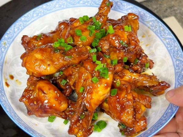 红烧鸡腿怎么做好吃_红烧鸡腿的家常做法视频-第3张图片-山城妙识