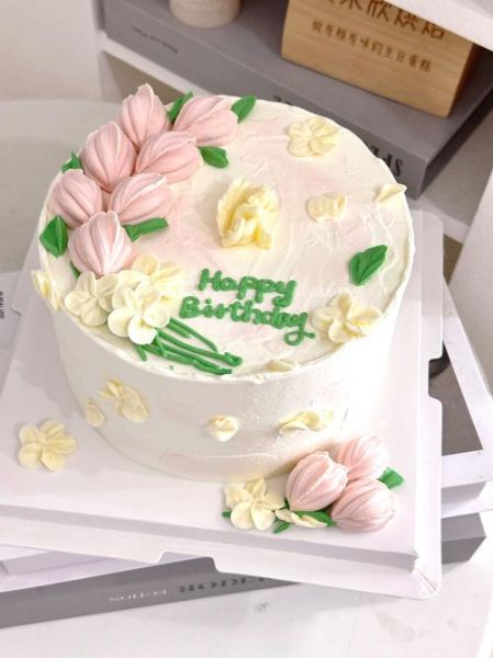 女士生日蛋糕图片_如何挑选个性款式-第1张图片-山城妙识