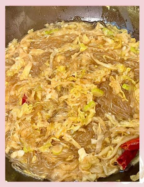 酸菜炒粉丝怎么做_酸菜炒粉丝的家常做法-第2张图片-山城妙识
