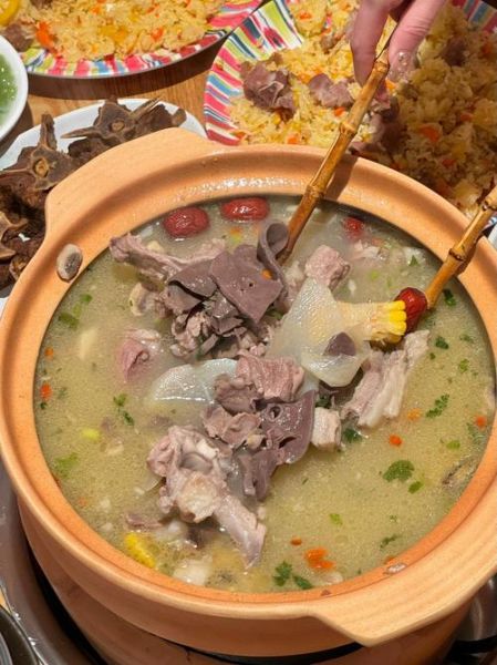 羊肉火锅家常做法_怎么炖不膻又鲜嫩-第2张图片-山城妙识 羊肉火锅家常做法_怎么炖不膻又鲜嫩-第2张图片-山城妙识