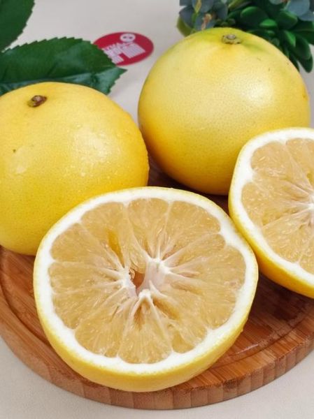 爆汁葡萄柚的功效与作用_葡萄柚怎么吃最减肥-第1张图片-山城妙识