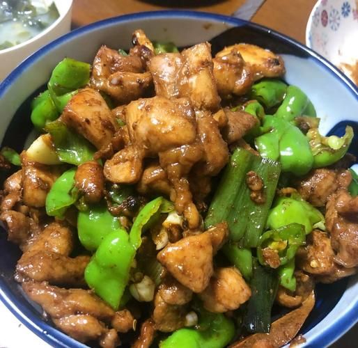 辣子鸡块怎么做_家常辣子鸡块最正宗做法-第3张图片-山城妙识