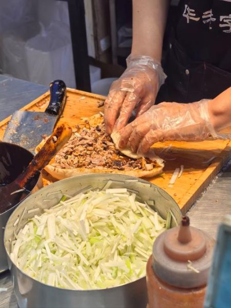 李连贵熏肉大饼加盟费多少_李连贵熏肉大饼总店在哪-第3张图片-山城妙识