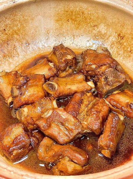 红烧排骨怎么做_红烧排骨用焯水吗-第2张图片-山城妙识