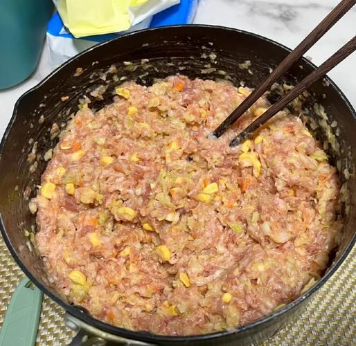 胡萝卜饺子馅怎么调_胡萝卜饺子馅需要焯水吗-第1张图片-山城妙识