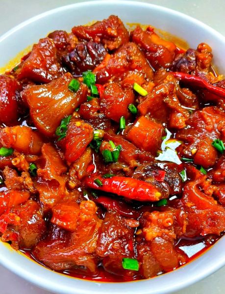 红烧牛蹄筋怎么做好吃_正宗红烧牛蹄筋的做法-第2张图片-山城妙识