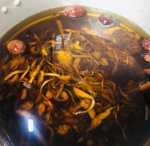 鸡枞菌油怎么做_鸡枞菌油能放多久-第2张图片-山城妙识