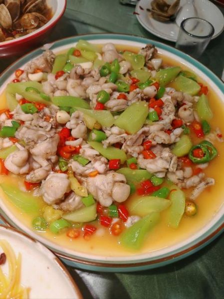 田鸡可以炒什么一起吃_田鸡炒什么菜最香-第2张图片-山城妙识 田鸡可以炒什么一起吃_田鸡炒什么菜最香-第2张图片-山城妙识