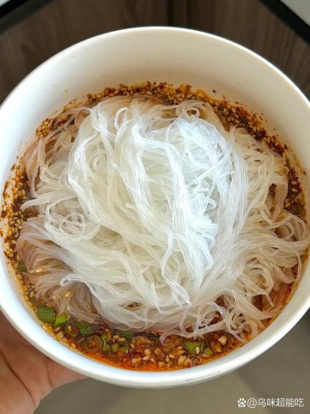 自制酸辣粉丝怎么做_酸辣粉丝热量高吗-第1张图片-山城妙识