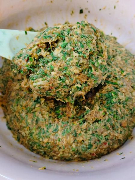 荠菜和什么菜做馅最搭_荠菜饺子馅最佳搭配-第1张图片-山城妙识