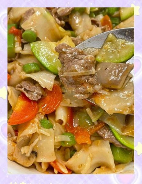 炒面片热量高吗_一份炒面片多少大卡-第2张图片-山城妙识