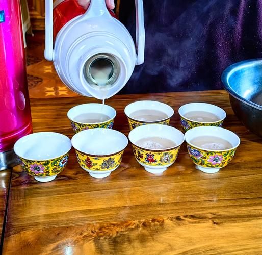 酥油茶怎么煮_酥油茶制作步骤详解-第3张图片-山城妙识 酥油茶怎么煮_酥油茶制作步骤详解-第3张图片-山城妙识