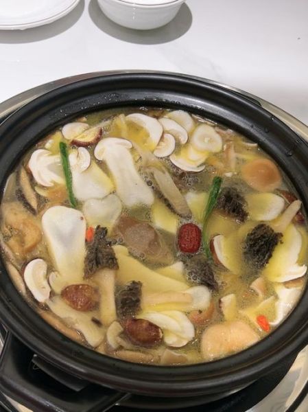 杂菌汤的家常做法_杂菌汤怎么做好喝-第1张图片-山城妙识