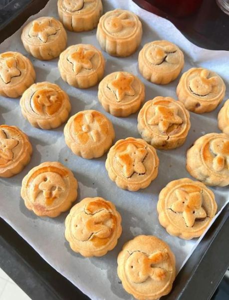 月饼简易做法_不用烤箱怎么做-第1张图片-山城妙识