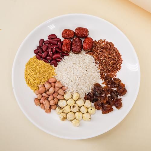 腊八饭用什么米_腊八饭食材有哪些-第1张图片-山城妙识 腊八饭用什么米_腊八饭食材有哪些-第1张图片-山城妙识
