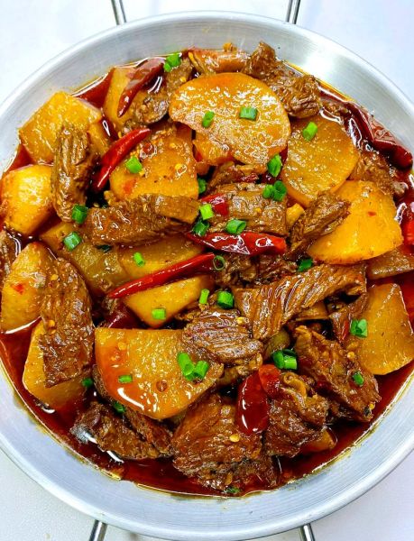 牛肉萝卜怎么做好吃_家常牛肉萝卜做法大全-第1张图片-山城妙识 牛肉萝卜怎么做好吃_家常牛肉萝卜做法大全-第1张图片-山城妙识