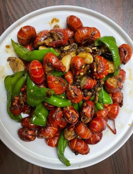 爆炒虾球怎么做好吃_爆炒虾球做法窍门-第1张图片-山城妙识