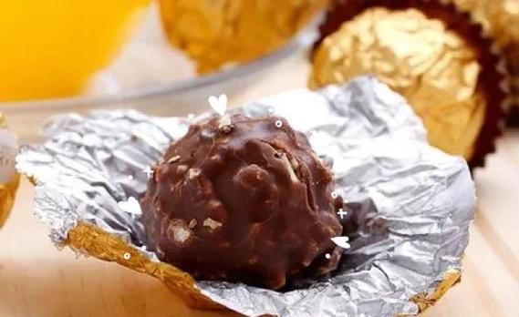 费列罗巧克力保质期多久_如何正确储存-第2张图片-山城妙识