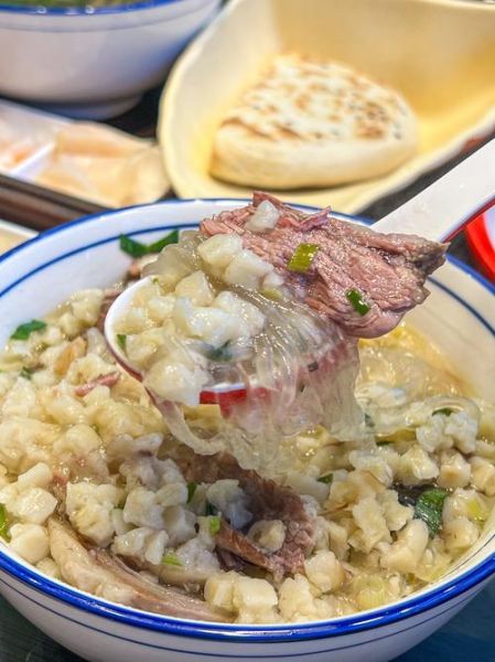 羊肉泡馍的家常做法_如何在家做出正宗味-第2张图片-山城妙识