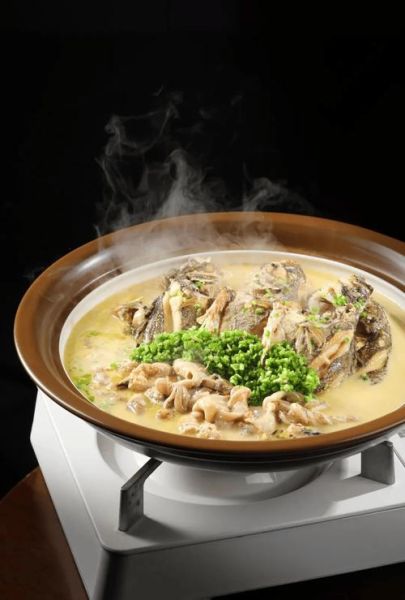 羊肉炖鱼怎么做_羊肉炖鱼的家常做法-第1张图片-山城妙识