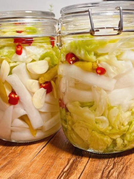 泡酸菜怎么做_泡酸菜为什么会发白-第1张图片-山城妙识