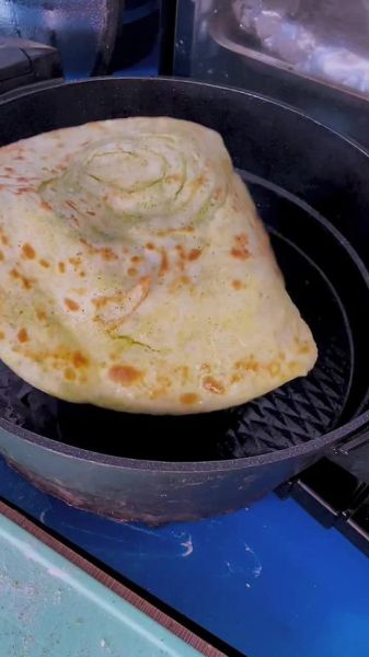 炸烫面油饼怎么做_烫面油饼为什么空心-第3张图片-山城妙识 炸烫面油饼怎么做_烫面油饼为什么空心-第3张图片-山城妙识